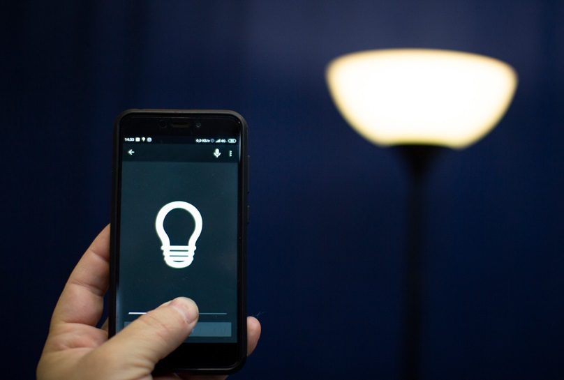 Smart Lighting Customization Options by Revience